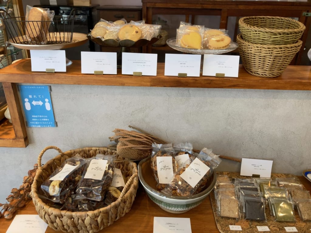 【福岡市東区】子供服とスコーンやバターサンドクッキーなど、自然派焼菓子が人気のお店「tetote（てとて）」はJR箱崎駅近くにあります。 | 号外NET 福岡市東区